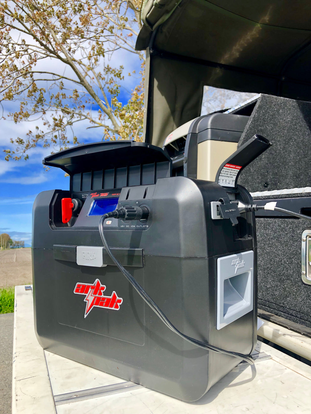 ArkPak 715 Portable Battery Box — Bushranger Trailer Gear